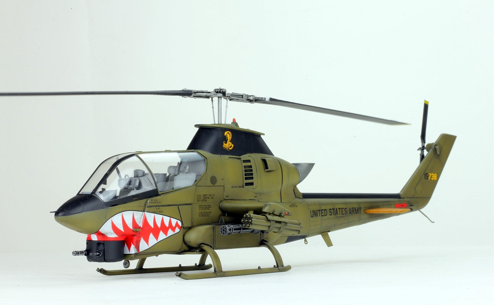 PreOrder 1/35 PreBuilt AH-1G Cobra – US Army Vietnam War – ProBuiltModel