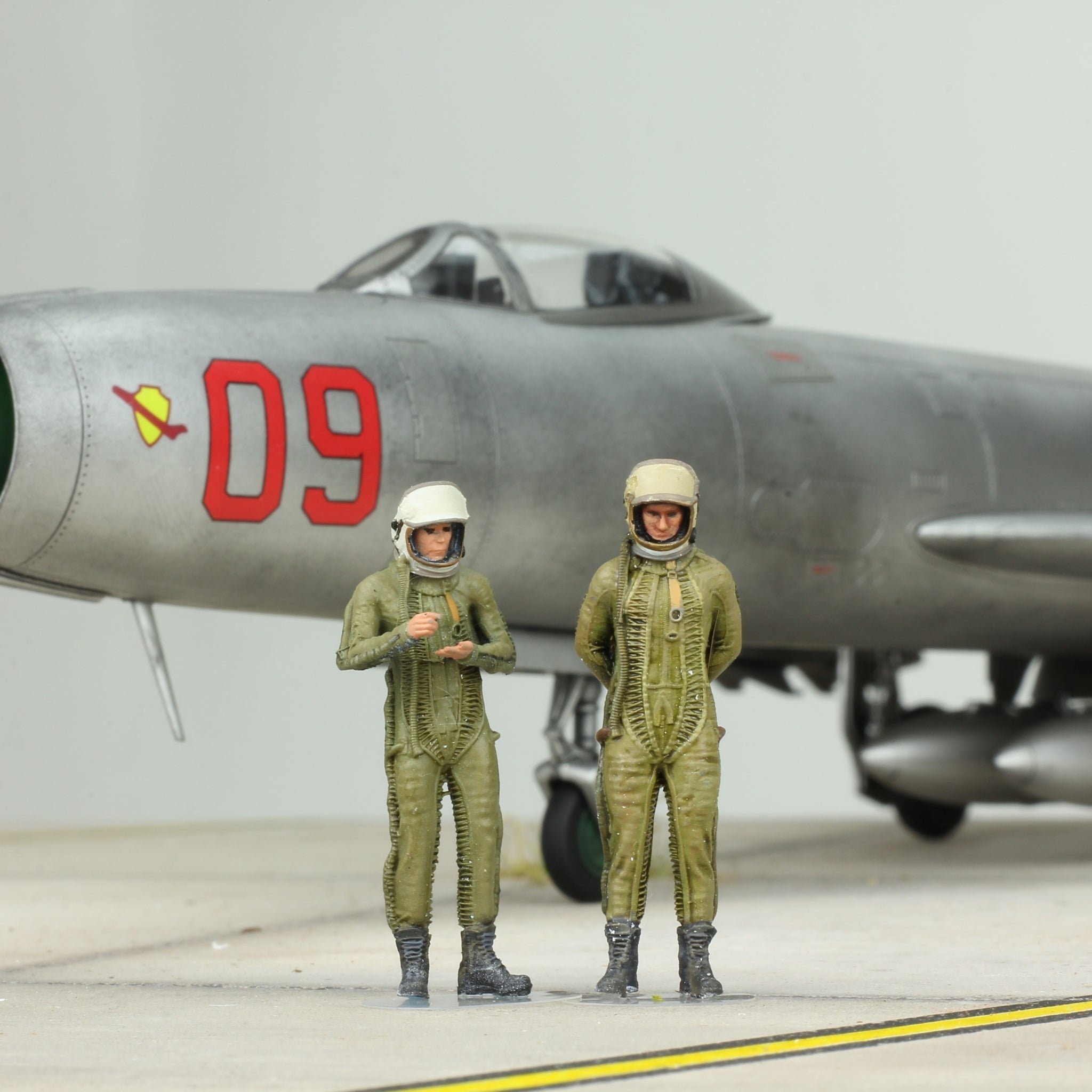Set 02 ProPainted 1:48 Soviet Fighter MIG Pilots in 1960s (No Aircraft ...