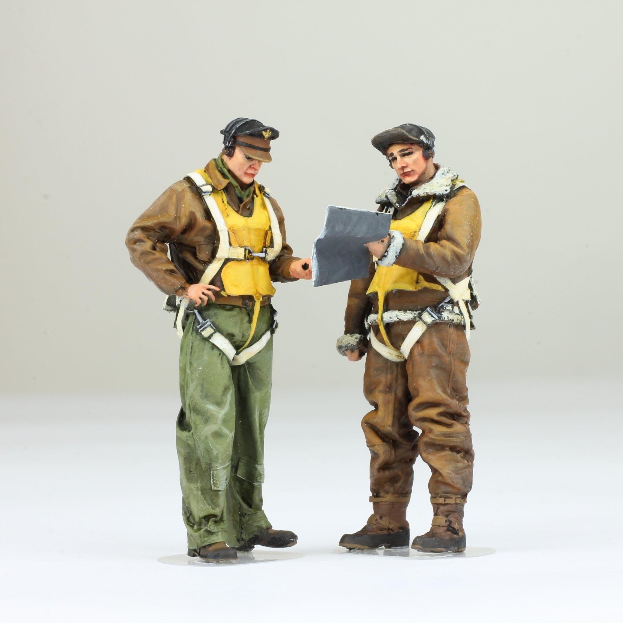 Set of 02 1:32 USAF B-17 Flying Fortress Bomber Pilots – World War II ...
