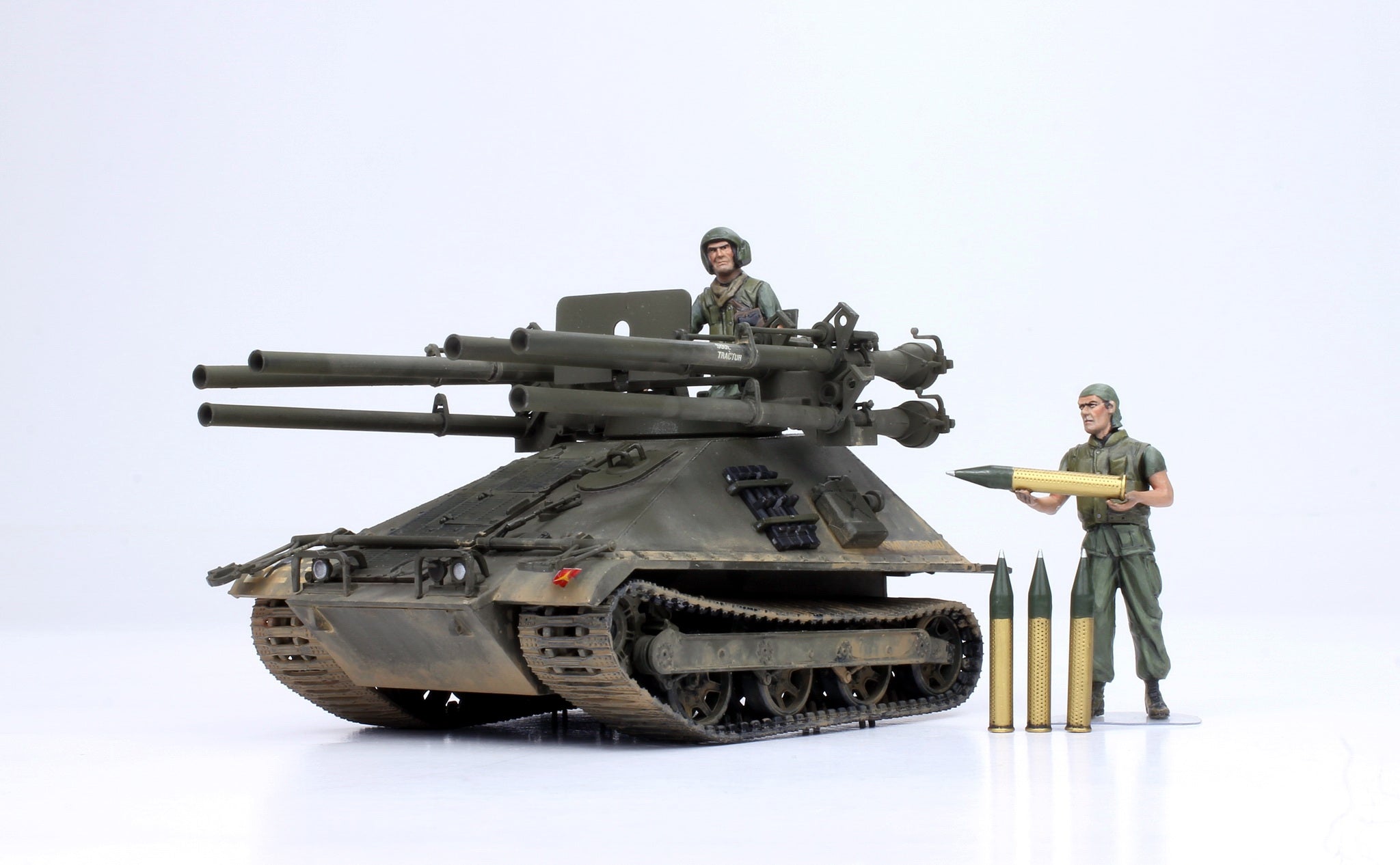 ProBuilt US Marines M50A1 Ontos /w 02 crews, 1/35 Scaled Ratio, Vietna ...