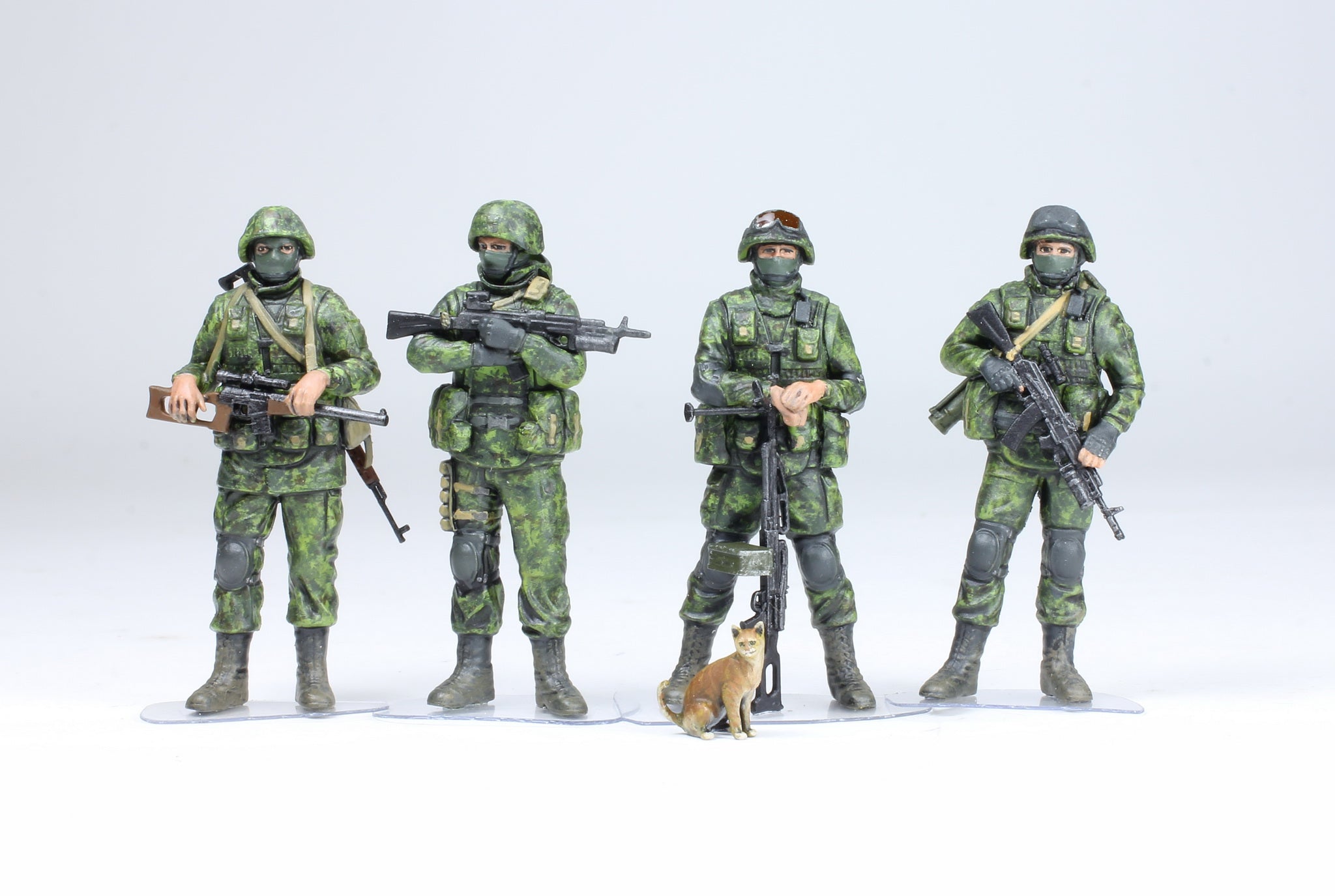 Russian soldiers 04 figures in Modern War (04 figures), 1/35 ...