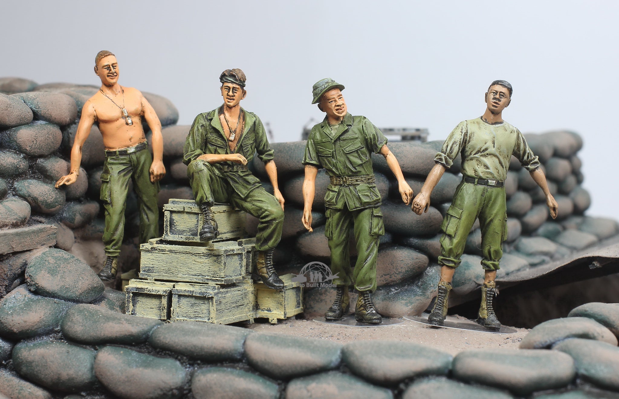 Propainted 1/35 US Army infantry at rest (04 figures), Vietnam War ...