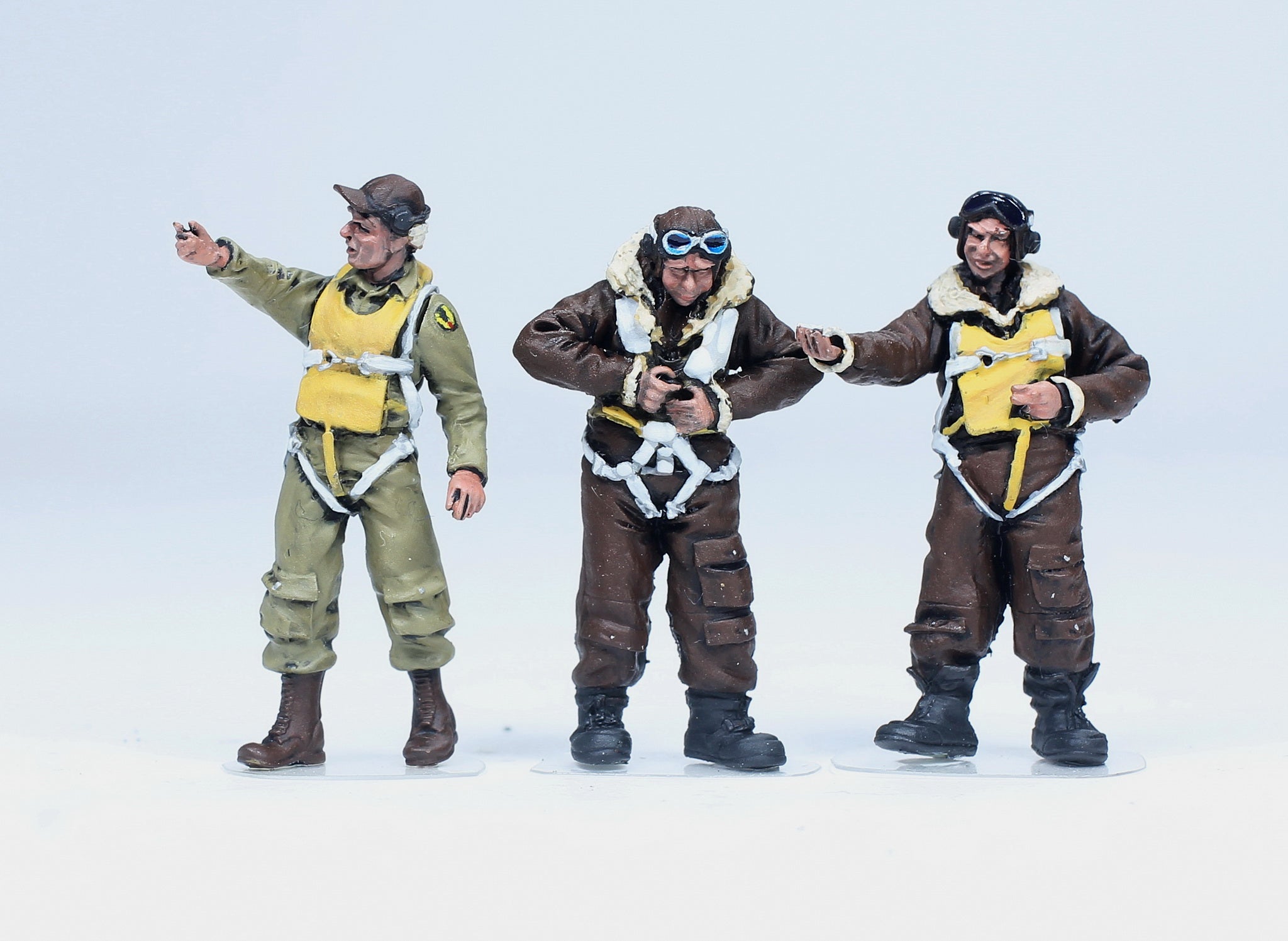 USAAF Bomber Pilots & Crews (03 figures), 1/48 Scaled Ratio, World War ...