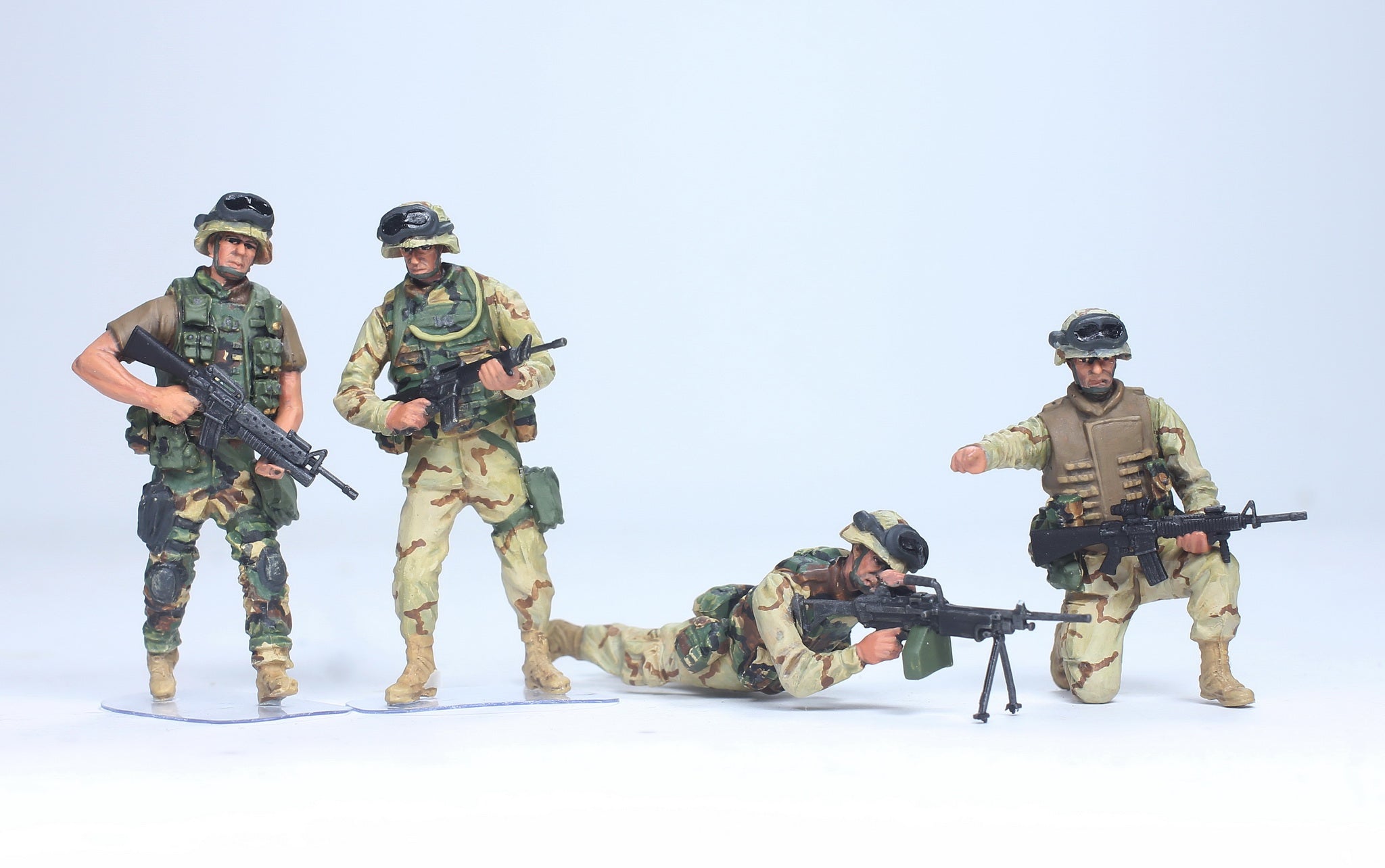 US Marines - USMC Infantry in Fight (04 figures) in Iraq 2003, 1/35 ...