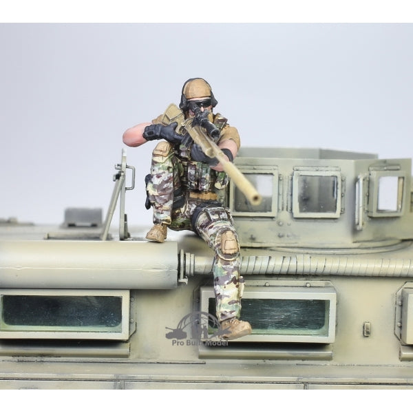 US NAVY SEAL 6 IN FIGHT MULTICAM CAMOUFLAGE UNIFORM 1:35 – ProBuiltModel